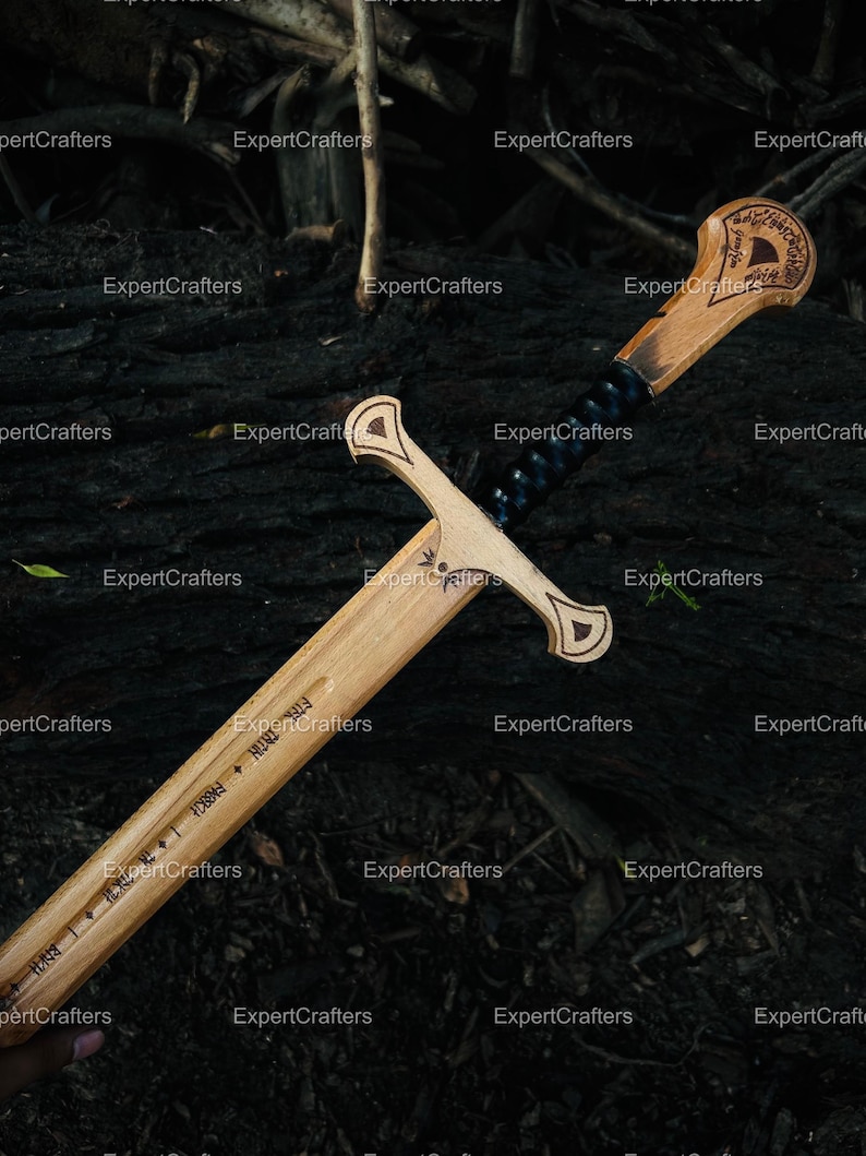 Handmade Wooden Medieval Training Sword: Narsil Cosplay Replica - Etsy