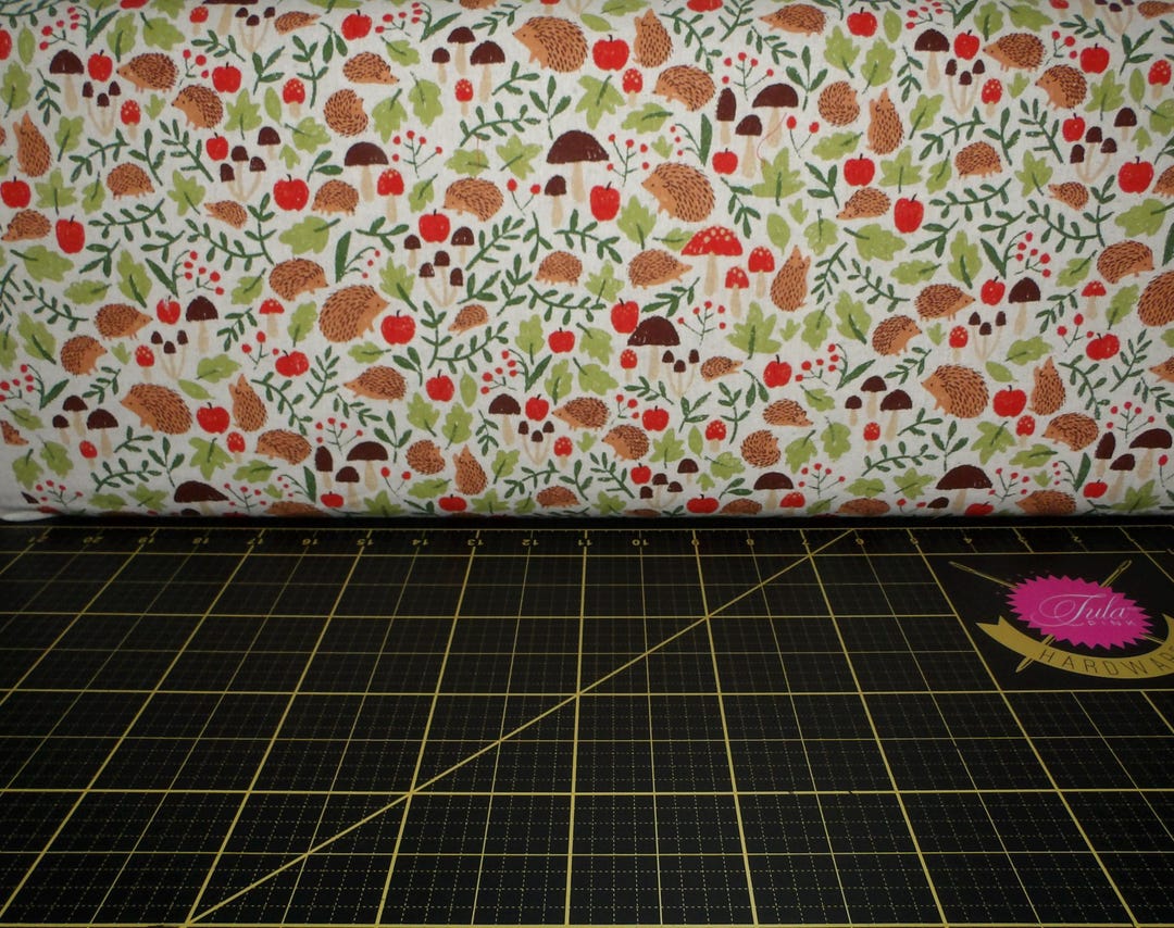 Robert Kaufman. Sevenberry. Cotton Flax Prints. Hedgehogs Natural - Etsy