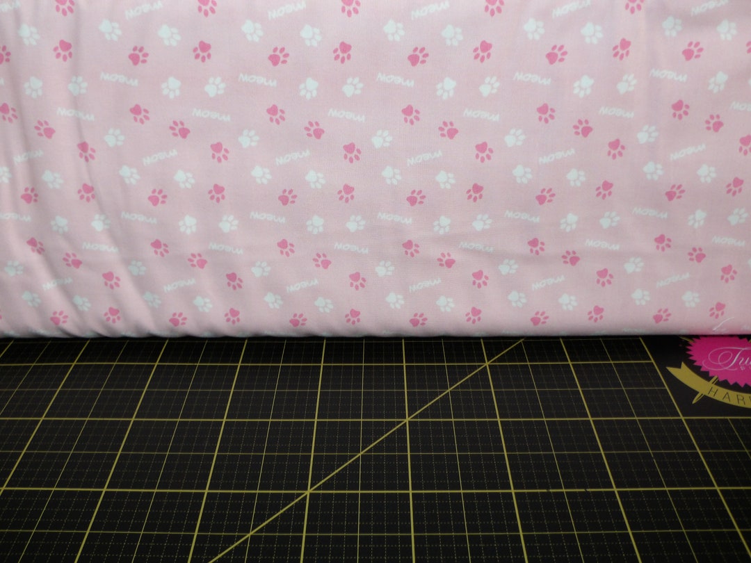 Camelot Fabrics. Cats Rule. Paws Pink - Etsy