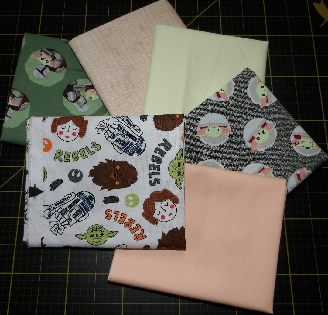 Nursery Baby Yoda Fat Quarter Bundle - 6 Piece Baby Yoda / Mandalorian ...