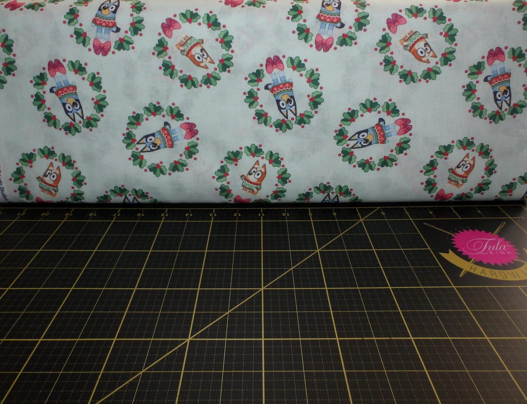 Springs Creative. BBC Bluey Christmas. Bluey Wreaths - Etsy