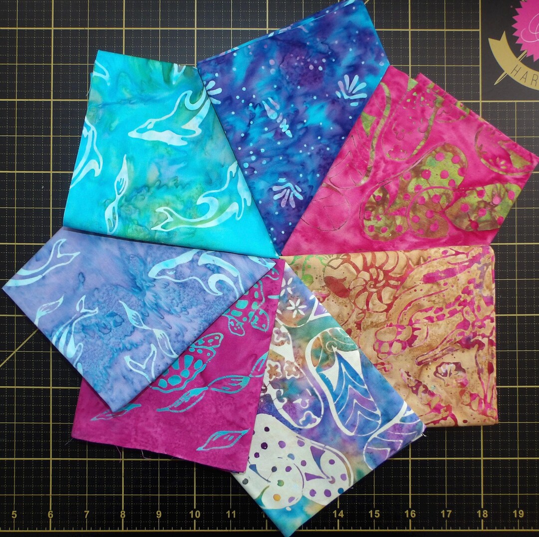 Summer in Cabo Batik Fat Quarter Bundle - 7 Piece Summer Dolphins ...