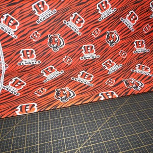 Fabric Traditions. NFL Cincinnati Bengals Stripes Print 44/45 Inch - Etsy