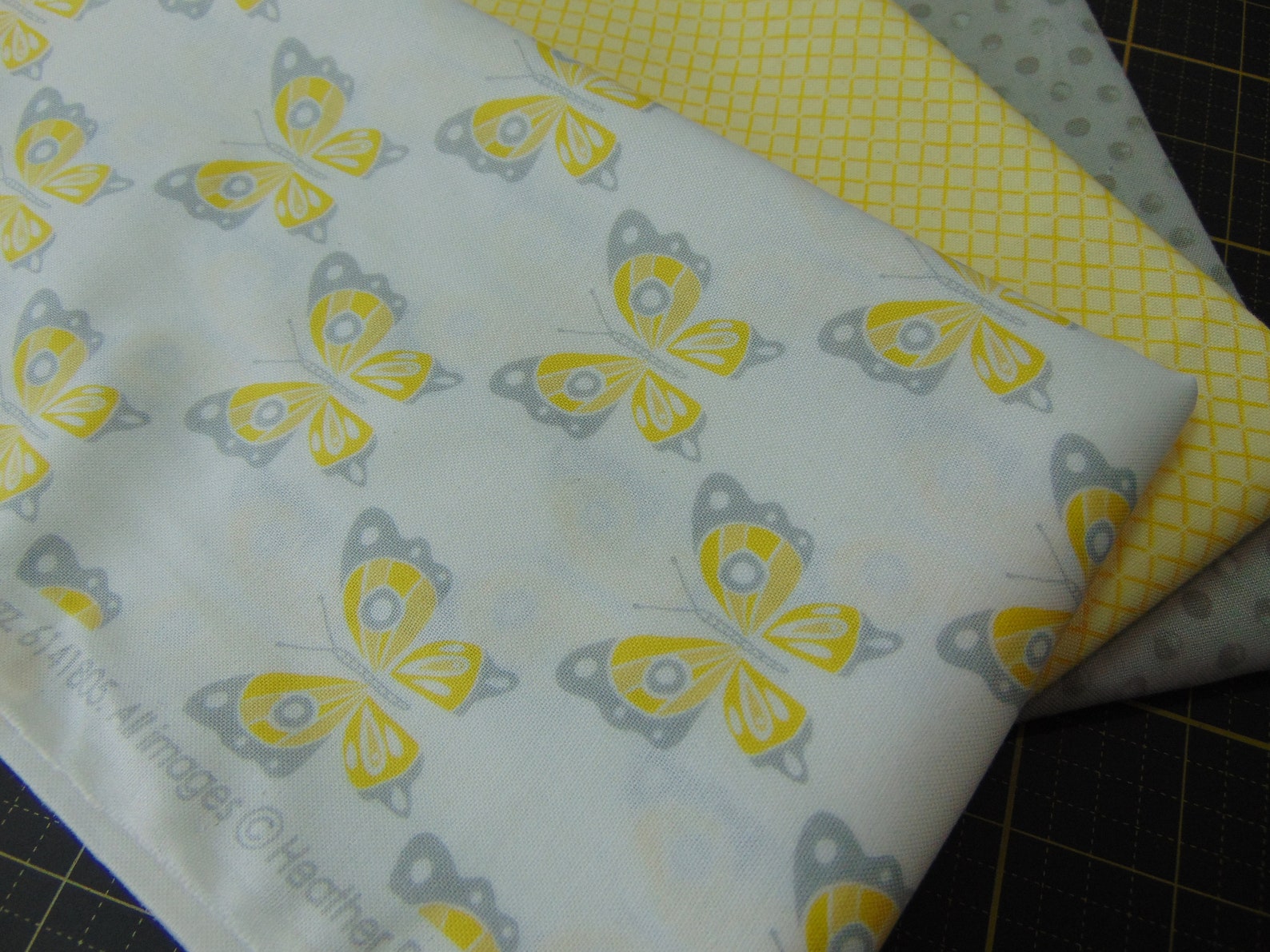 Flutter Fat Quarter Bundle 3 Piece Butterfly FQ Bundle - Etsy