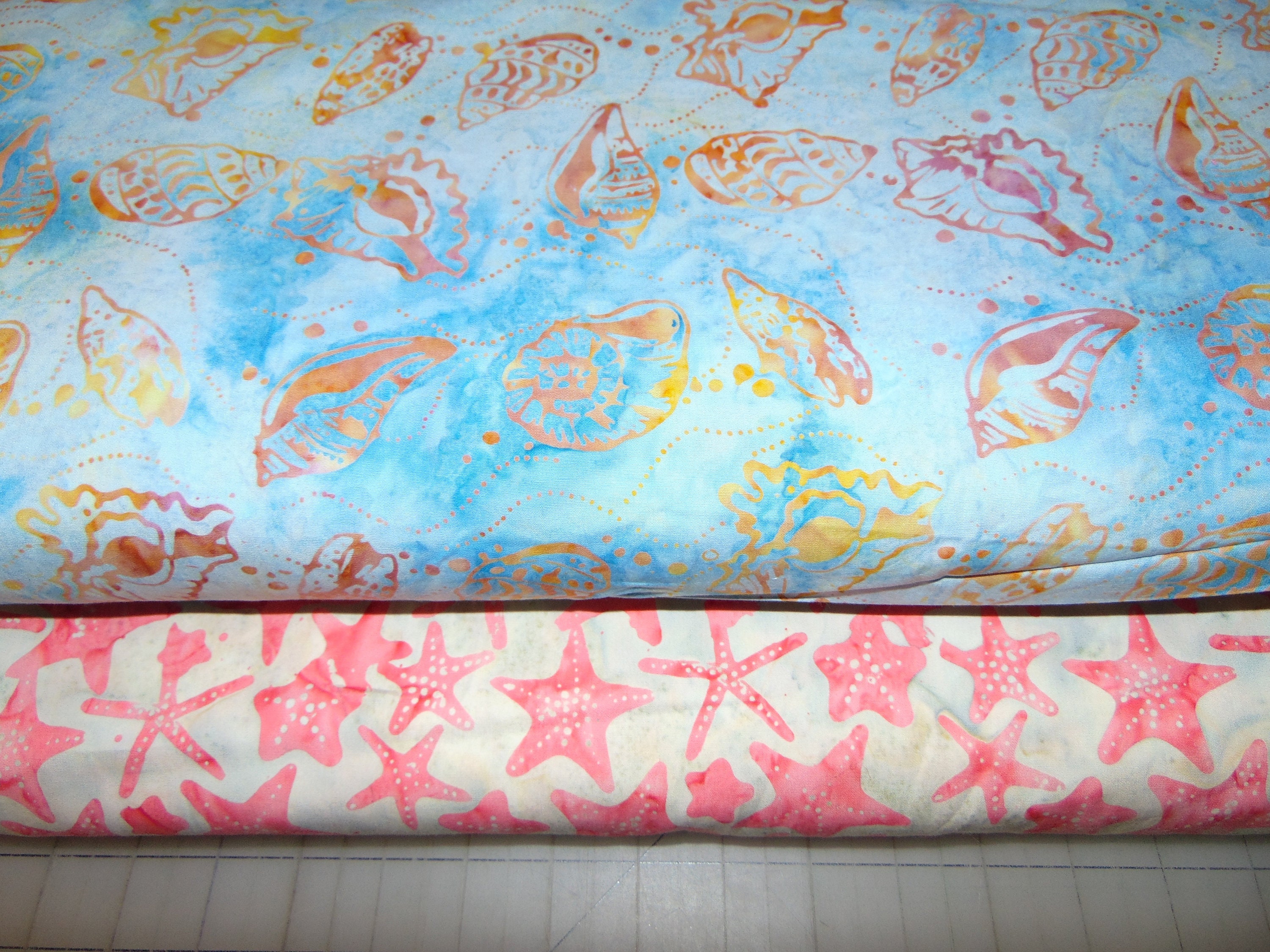 Benartex. Bali Hawaii. Sea Shells Ocean BATIK paired with | Etsy