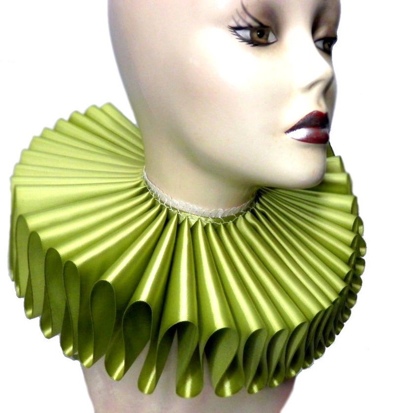 Ruffled Collar White Satin Tall Wide Elizabethan Neck Ruff | Etsy