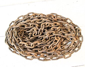 SASSYTRASH DESIGNS Wire and Assemblage Art by SassytrashDesigns