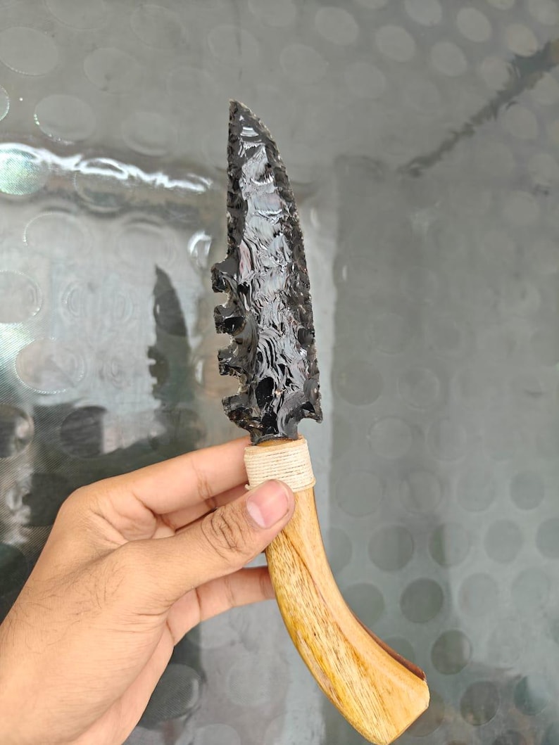 Handmade Obsidian Knife With Curved Wooden Handle | Flint Knapped Black ...