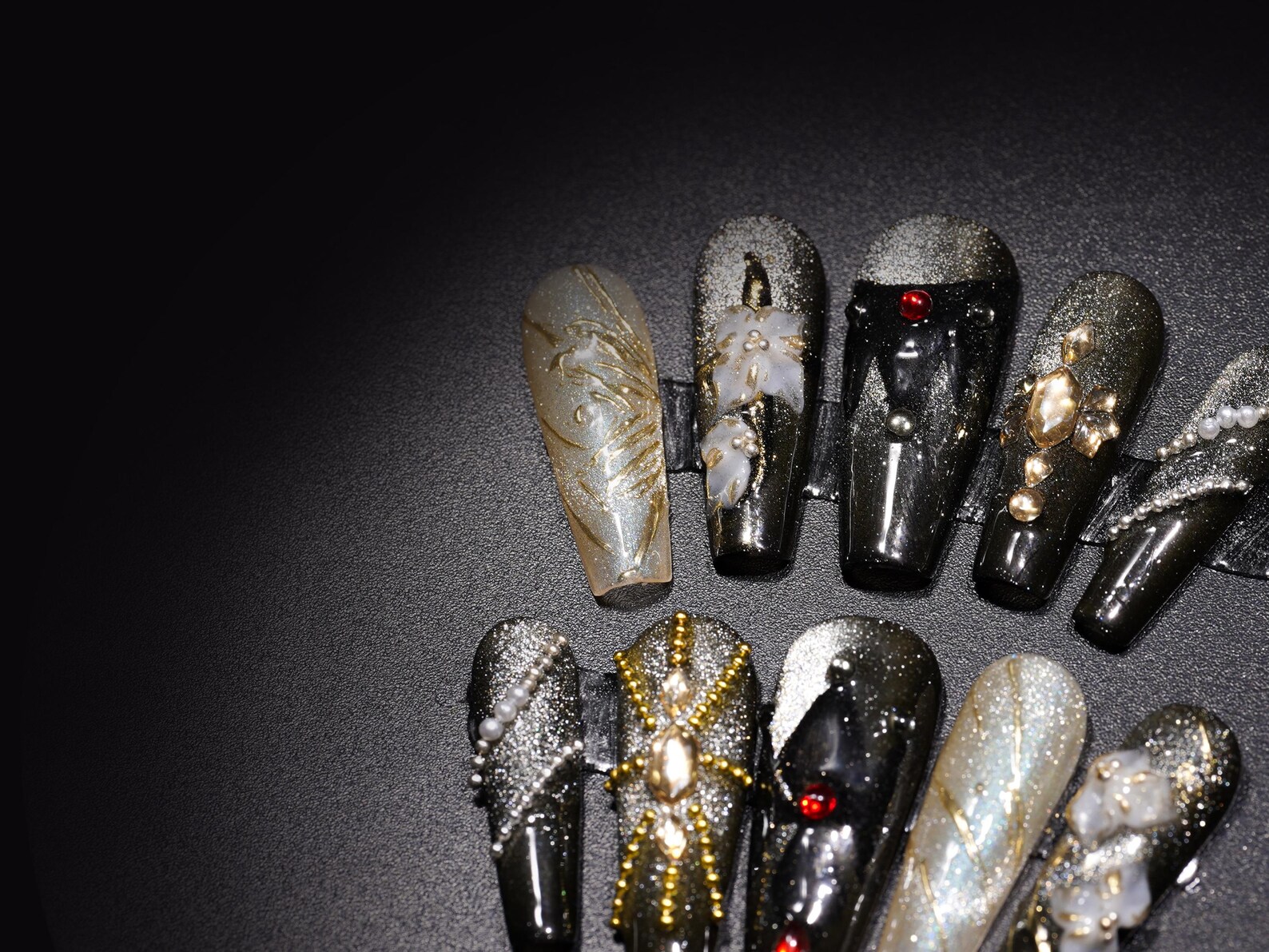 Love in Deepspace Xavier Press on Nails: 3D Nail Art, Anime Y2K Nails ...