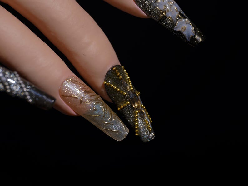 Love in Deepspace Xavier Press on Nails: 3D Nail Art, Anime Y2K Nails ...