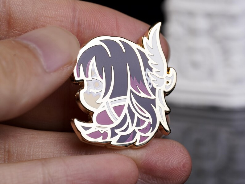 Genshin Impact Columbina Enamel Pin - Gold-plated Profile Design Fatui ...