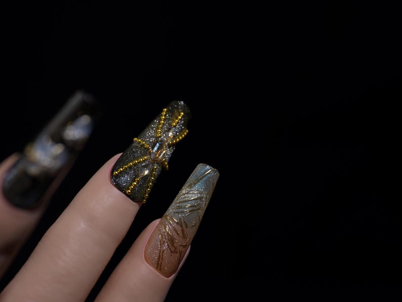Love in Deepspace Xavier Press on Nails: 3D Nail Art, Anime Y2K Nails ...