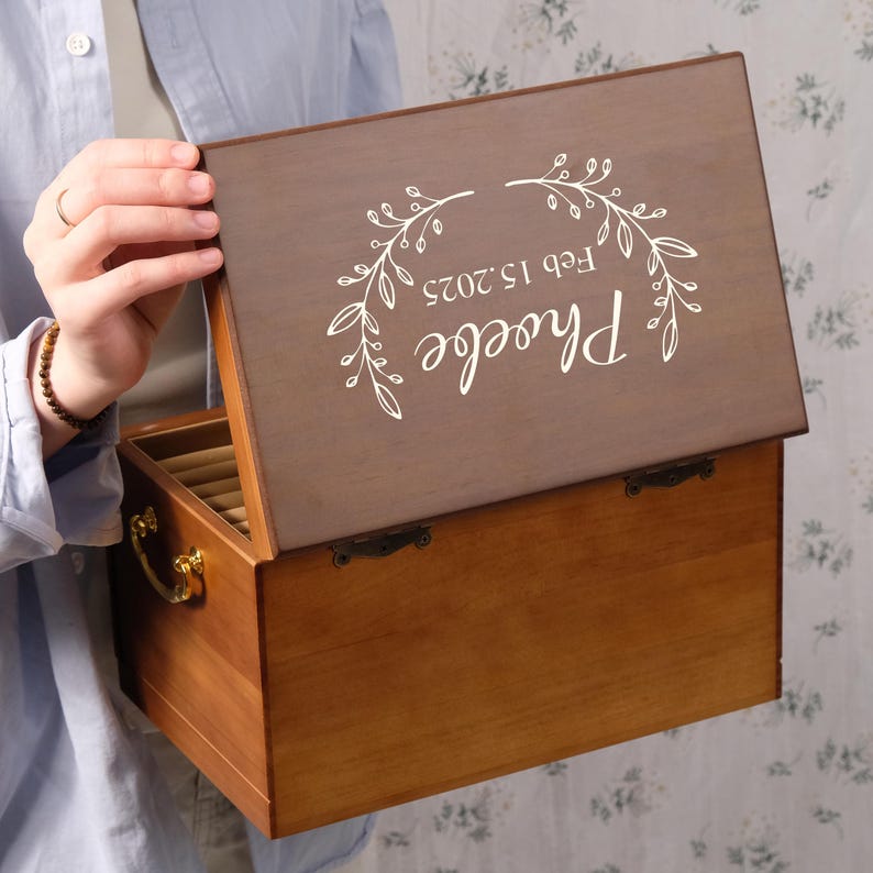Personalized Wooden Jewelry Box, Engraved Floral Name Jewelry Organizer ...