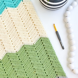 Easy Double Crochet Chevron Blanket Pattern, Simple Crochet Pattern ...
