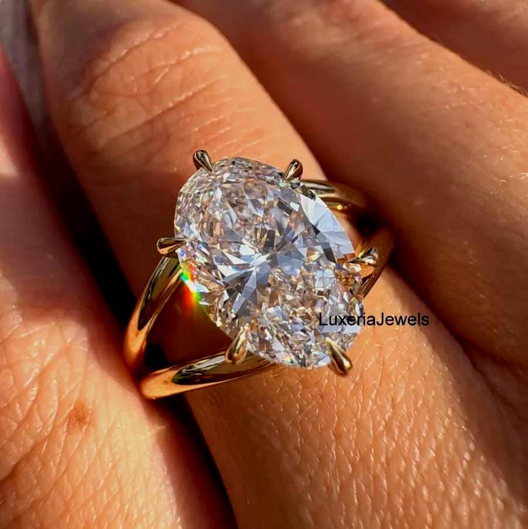 18K Yellow Gold Split Shank With Hidden Halo Diamond Solitaire Ring, 4. ...
