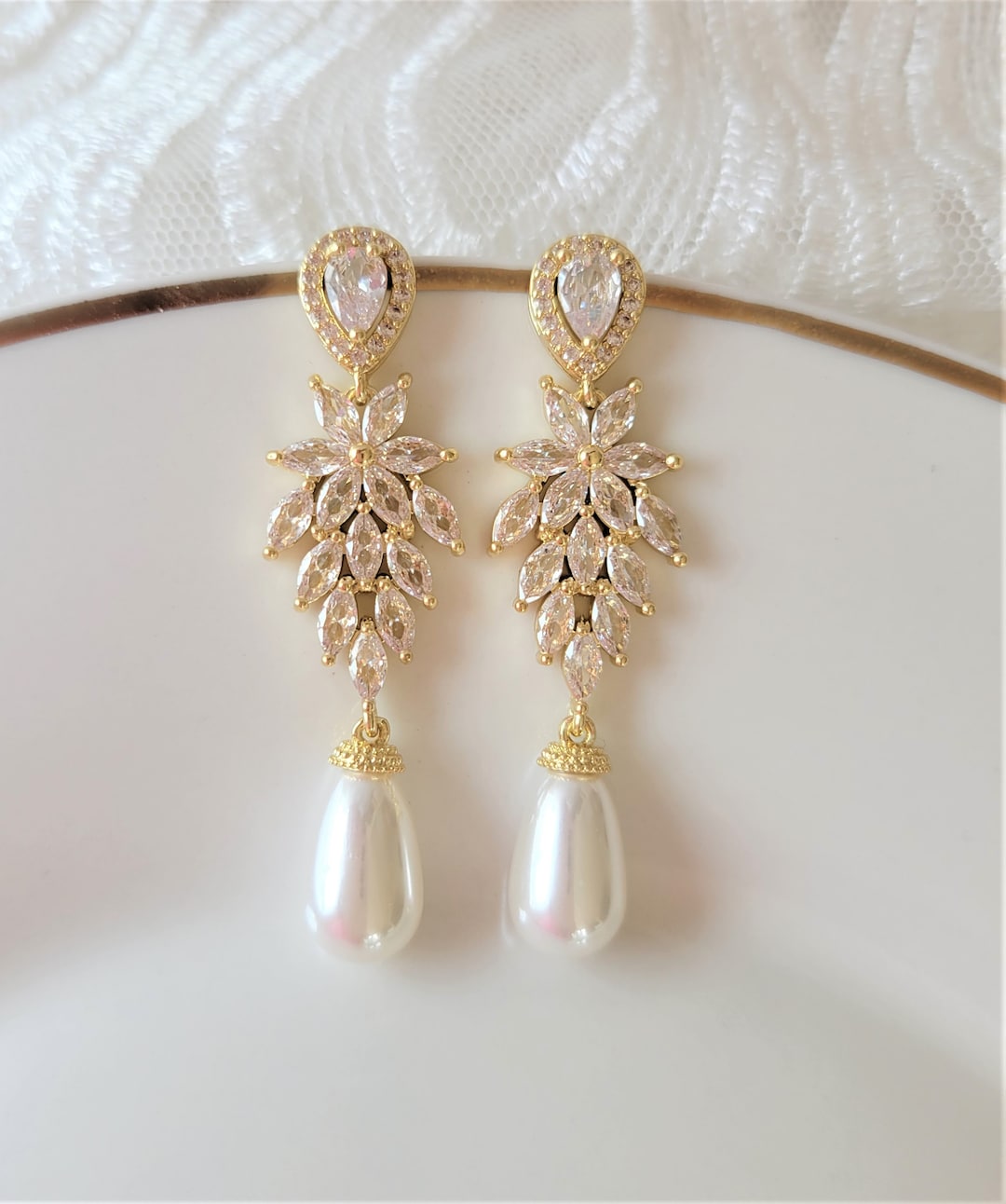 Pearl Bridal Earrings Wedding Earrings Gold Bridal Jewelry Tear Drop ...
