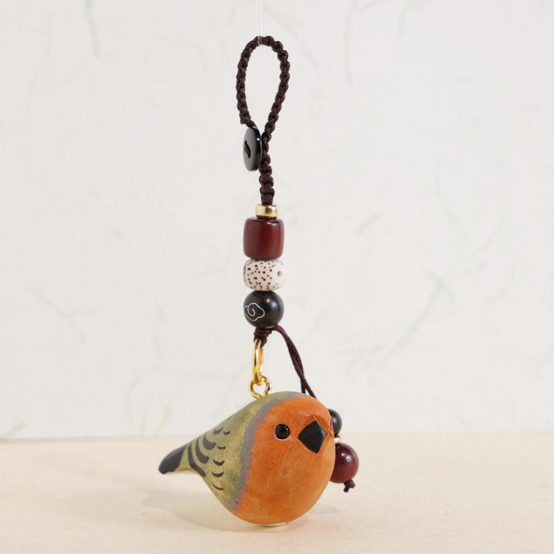 Handmade Wooden Carving Bird Keychains, Wooden Bird Ornaments, Creative ...
