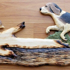BEAGLE CHASING RABBIT, Cub, Wood Carving, Chainsaw Carving, Log Cabin ...