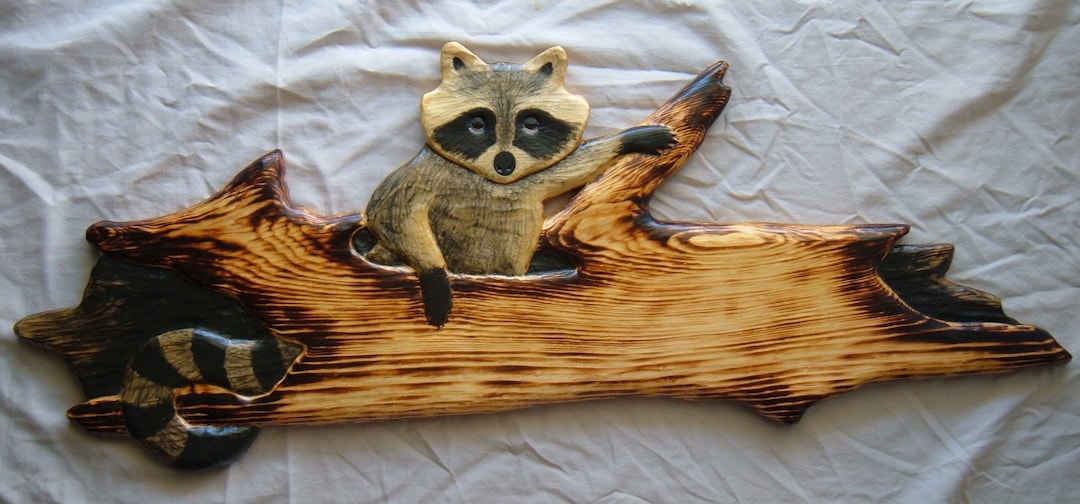 Wood Carving Raccoon Chainsaw Carving Log Cabin Decor Chainsaw ...