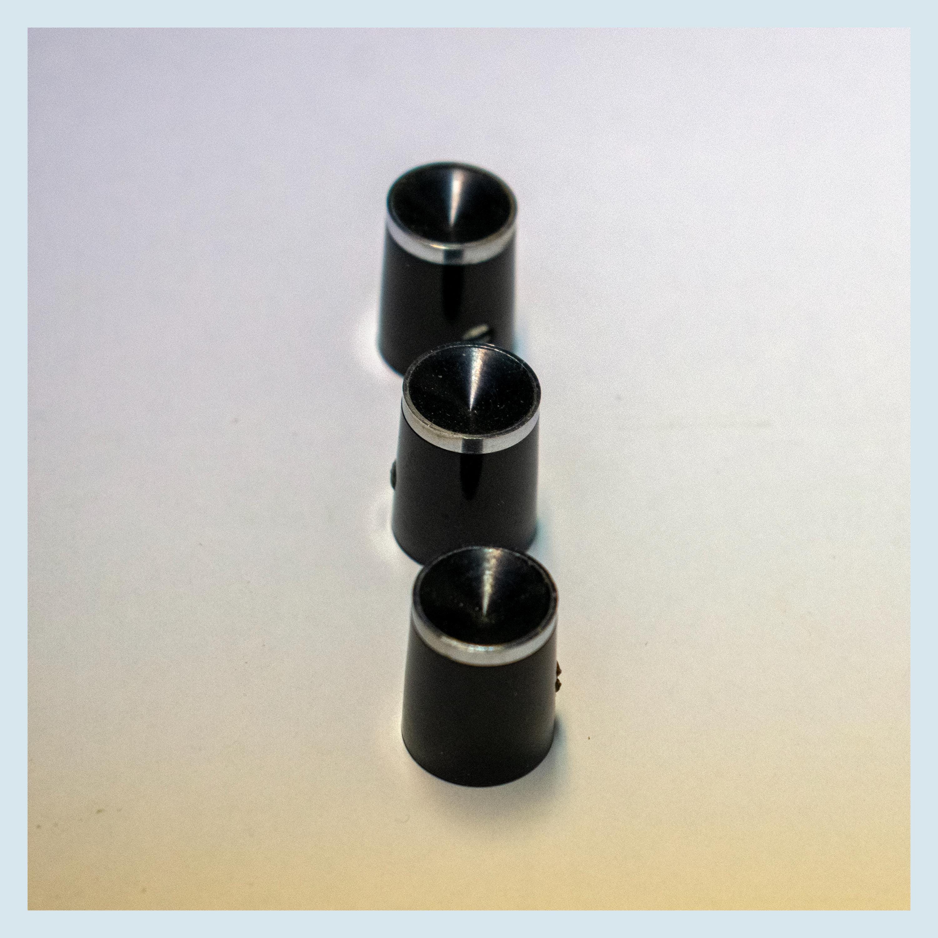 Vintage Audio Equipment Knobs - 1/4 Inch Shaft With Setscrew - Set of 3 ...