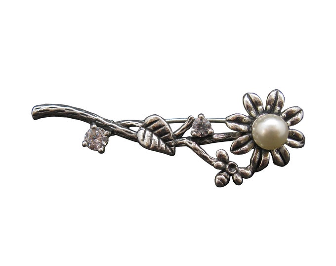 Silver Flower Brooch, Flower Pin on Silver Gift for Women - Etsy Canada