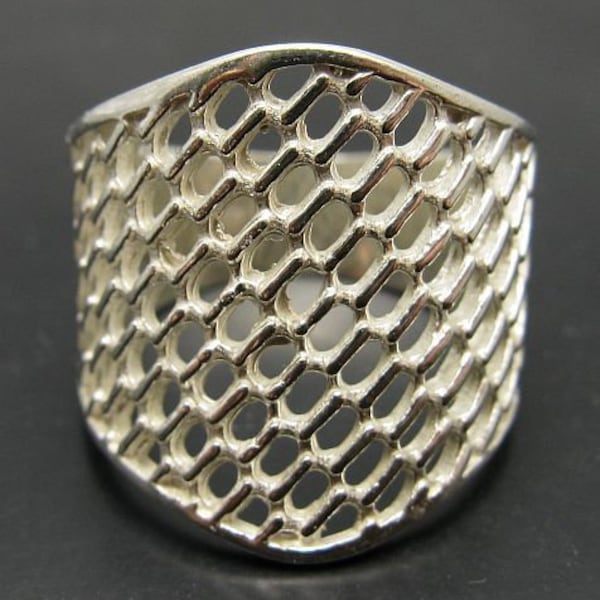Mesh Ring - Etsy