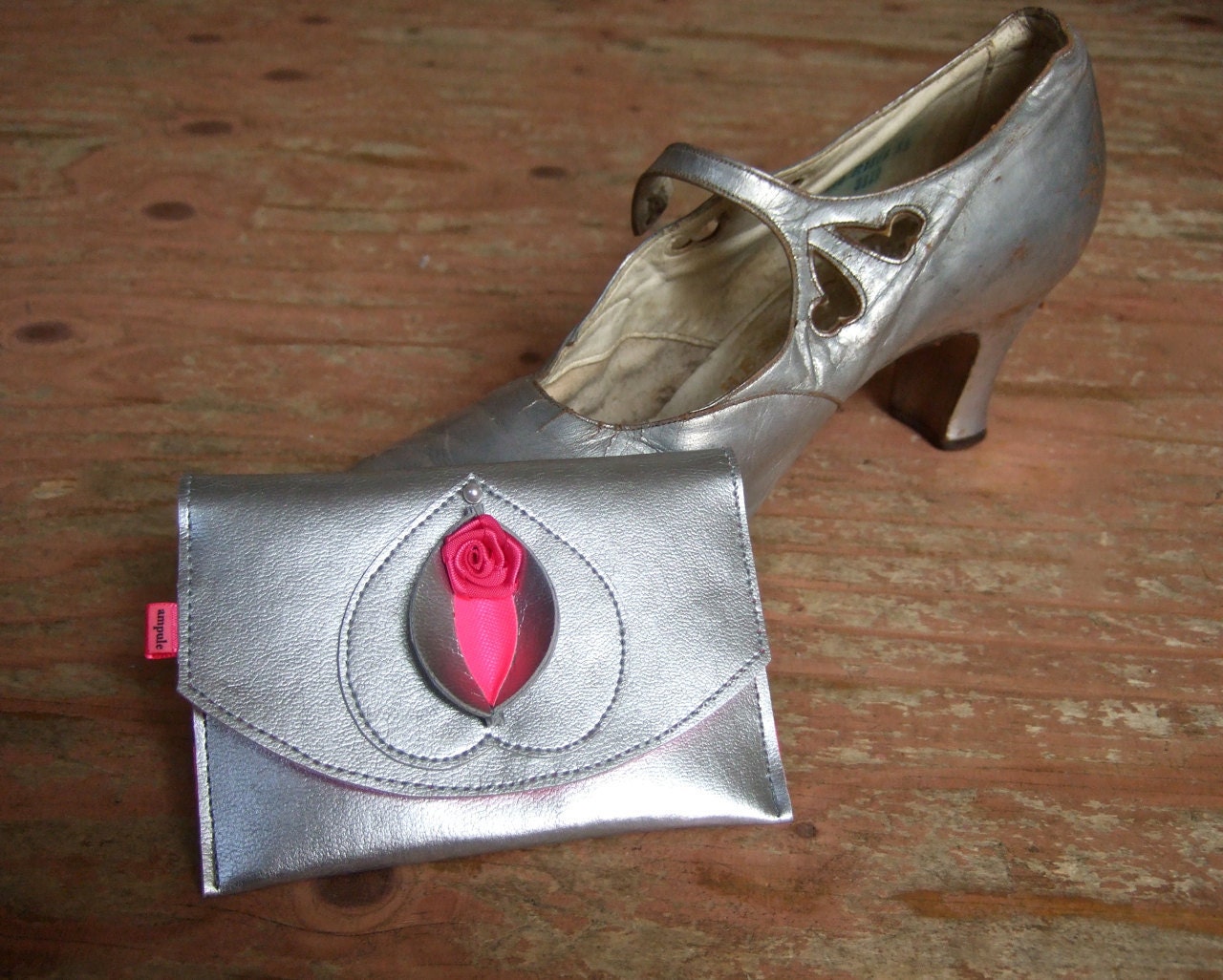 Vulvette in Silver and Hot Pink - Etsy