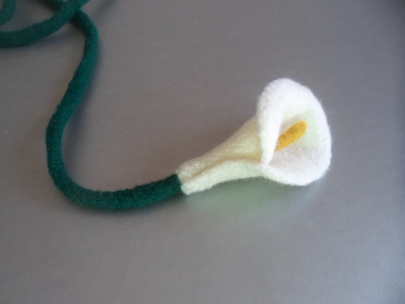 Calla Lily Lariat Scarf / Necklace or Curtain Tie-back Knitting Pattern ...