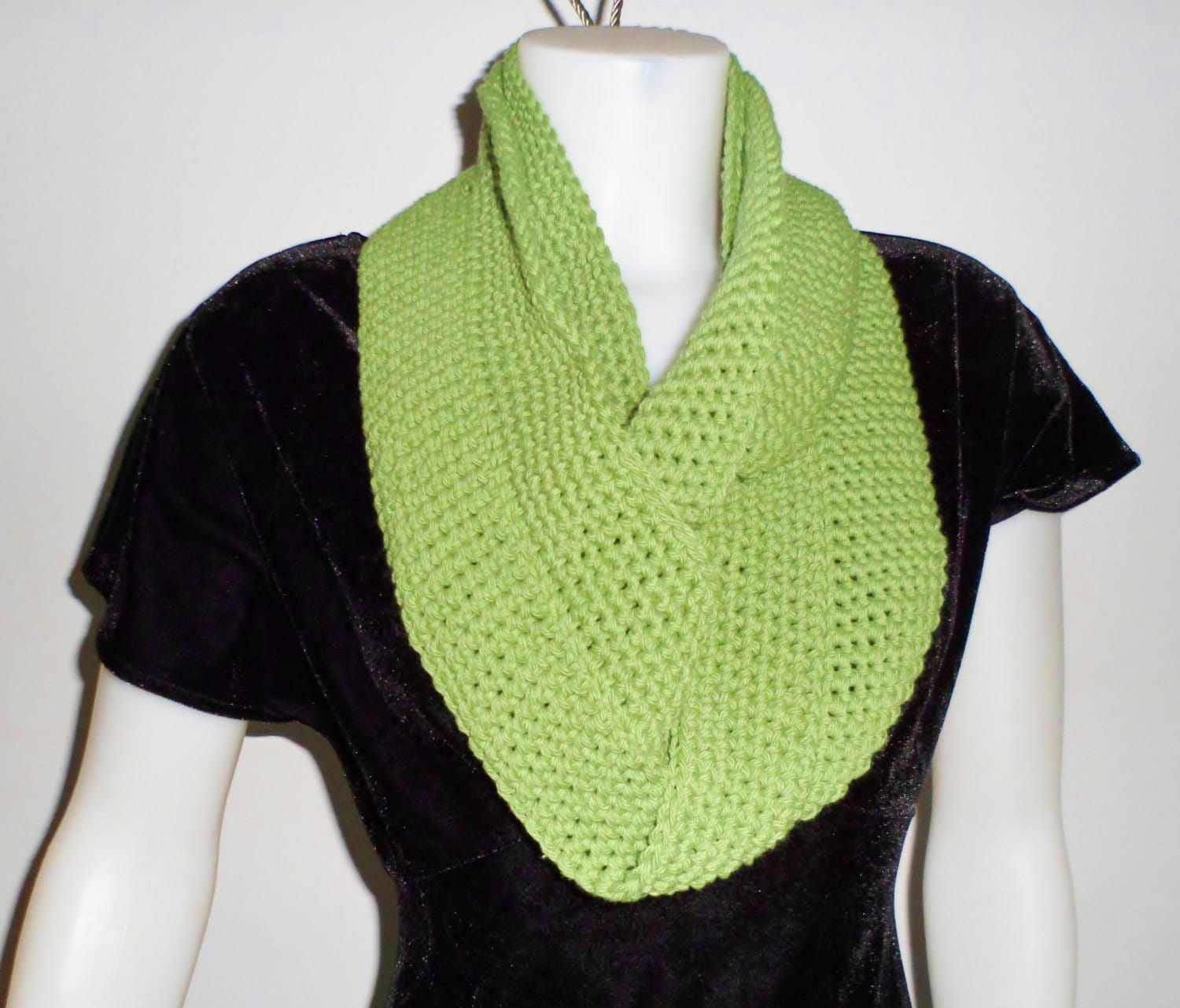 Crochet Pattern for Infinity or Mobius Loop Scarf in Single Crochet - Etsy