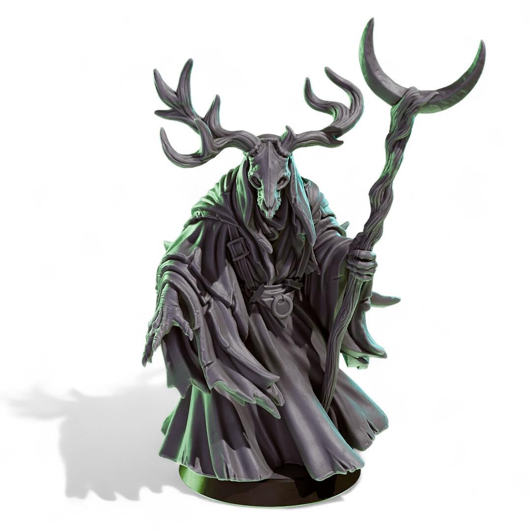 Eldritch Forest Druid Miniature | Cthulhu Mythos Antlered Horror Resin ...