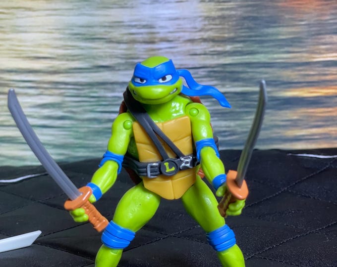 Vintage TMNT Leonardo Action Figure With Dual Katanas – Teenage Mutant ...