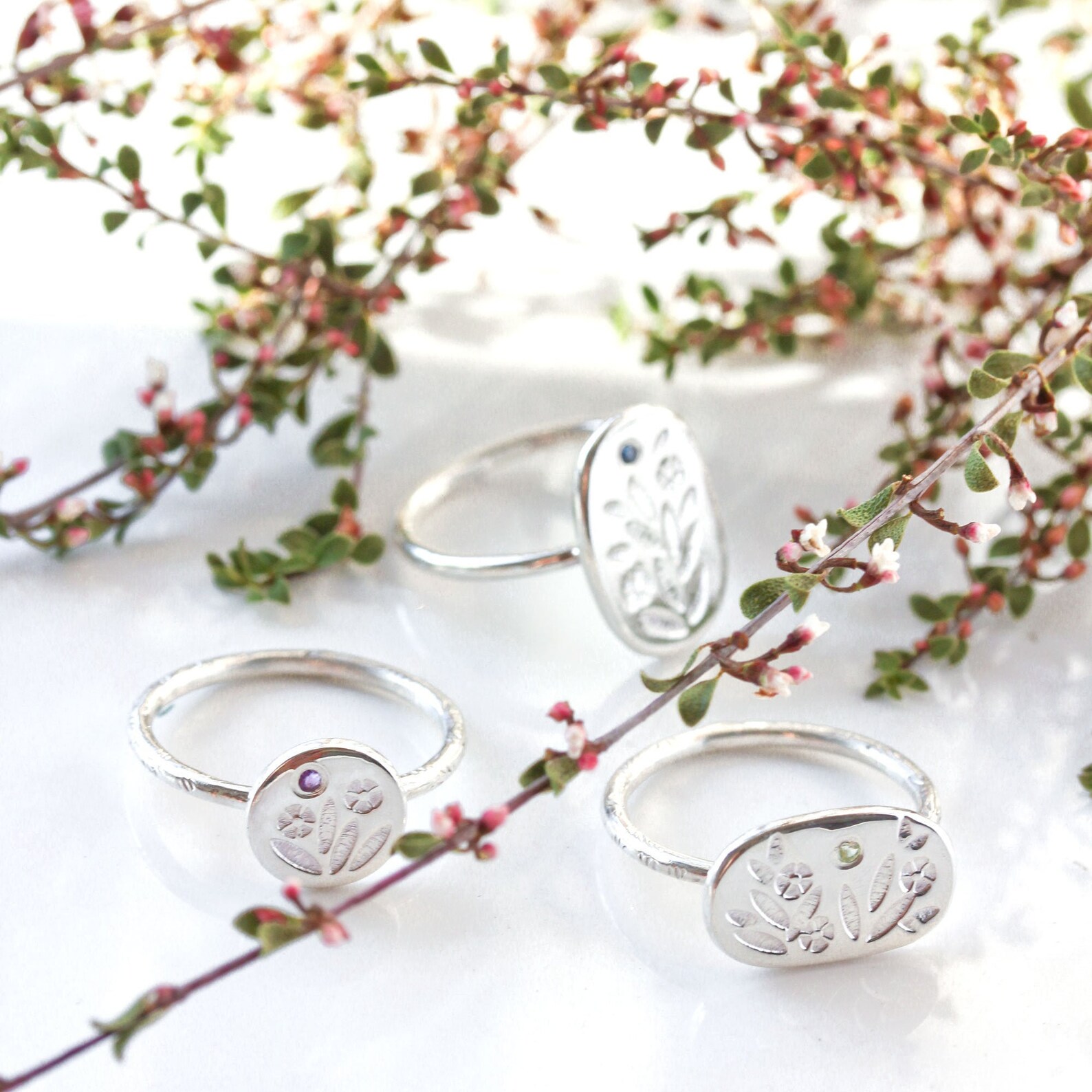 Sterling silver floral signet ring flower signet ring | Etsy