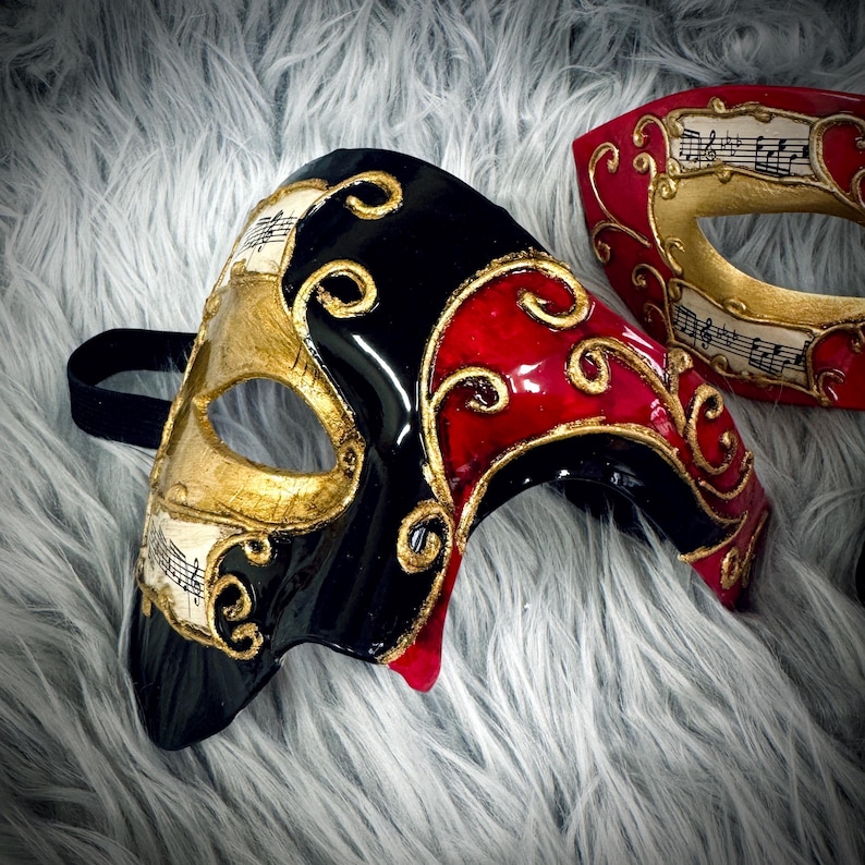 Men's Black & Red Phantom of the Opera Eye Mask for Mardi Gras ...