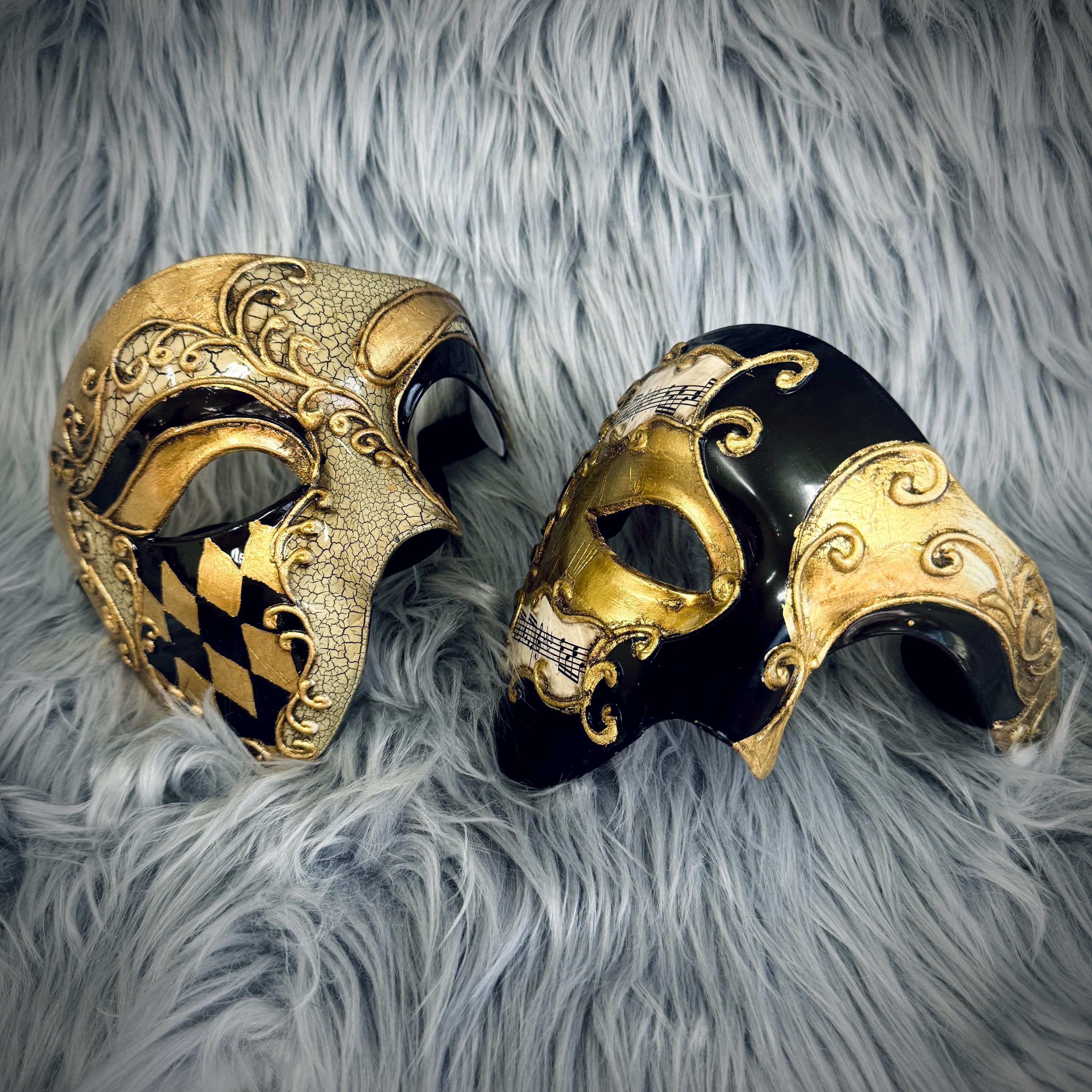 Men's Black & Gold Phantom of the Opera Masquerade Eye Mask : Mardi ...