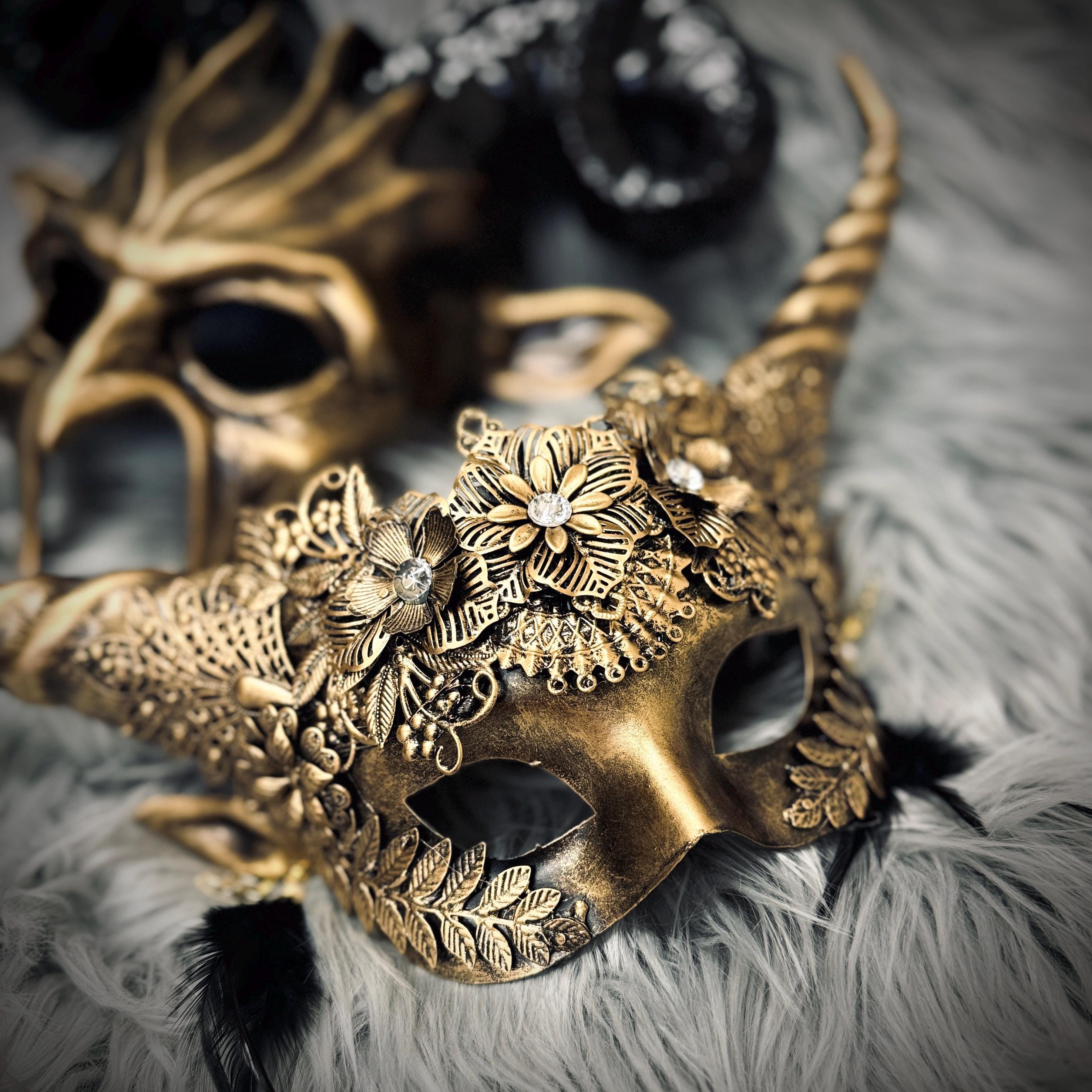 Gold Krampus Devil Demon Horn Goat Masks for Couple : Halloween ...
