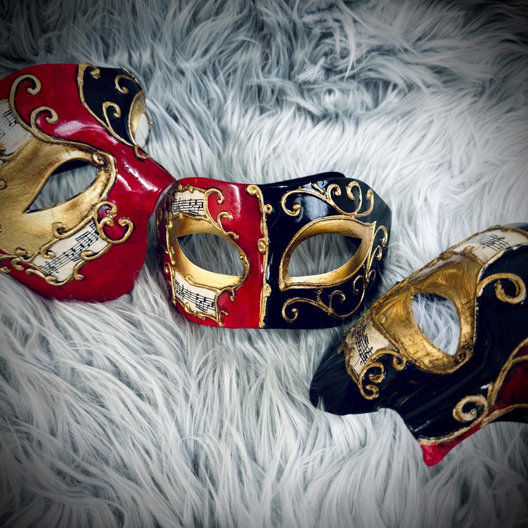 Men's Black & Red Phantom of the Opera Eye Mask for Mardi Gras ...