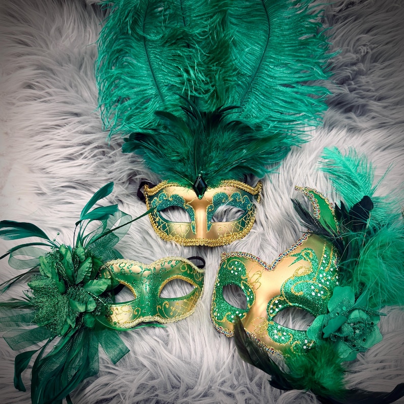 Green Women Masquerade Feather Mask , Venetian Eye Party Ball ...