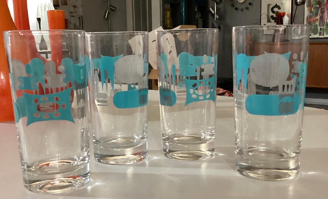 Midcentury Vintage Royal Blue Heaven Cocktail Glasses Set of Four ...