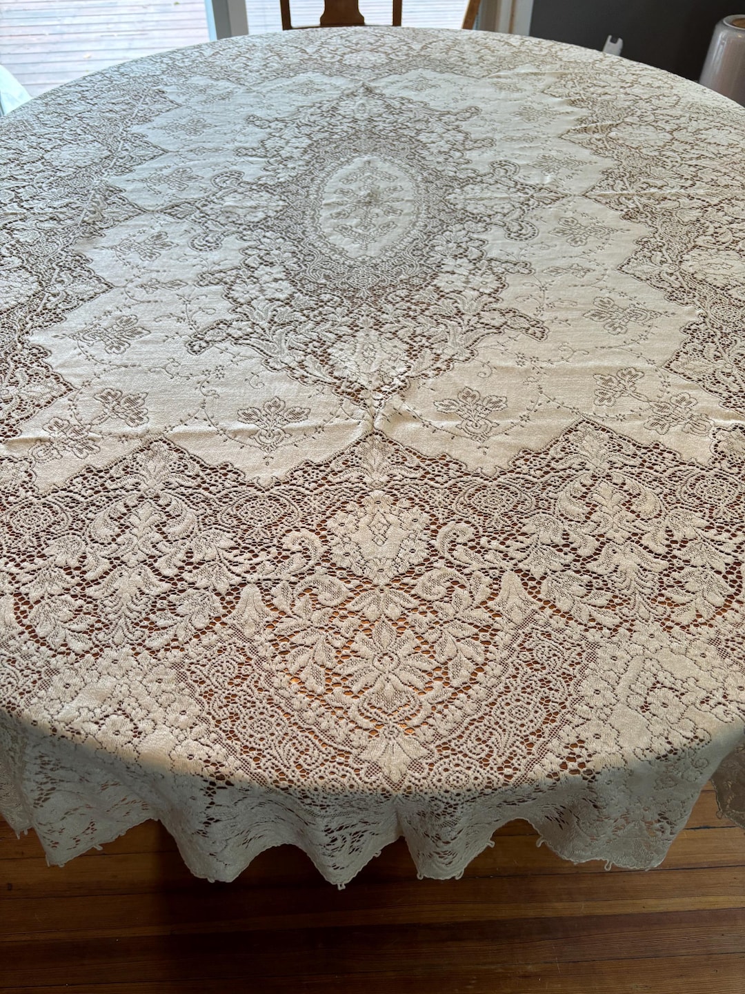 Quaker Lace Tablecloth, Vintage Lace Tablecloth, Scranton Lace ...