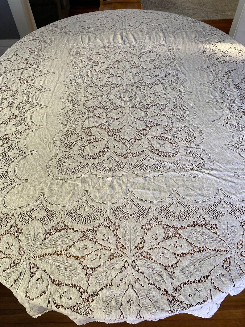 Quaker Lace Tablecloth, Vintage Lace Tablecloth, Scranton Lace ...