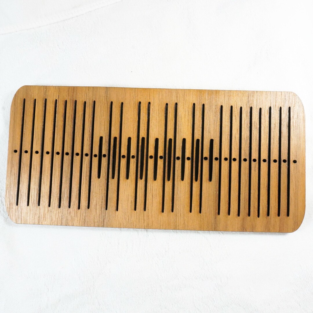 Slotted Pick-up Rigid Heddle With 59 Warp Threads Including 9 Pattern ...