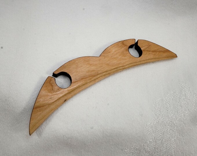 A Short Sword Form Shuttle for Traditional Scandinavian Tape Weaving 5 ...