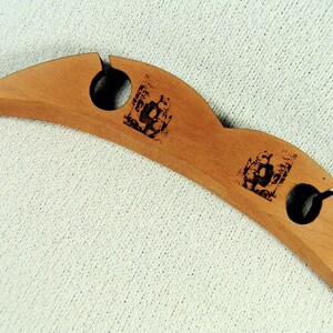 A Short Sword Form Shuttle for Traditional Scandinavian Tape Weaving ...