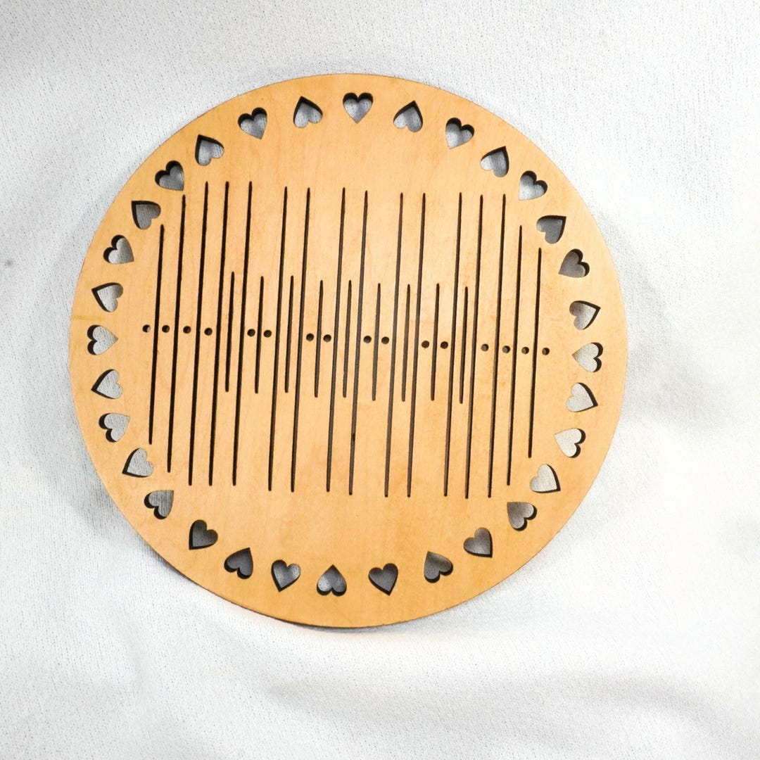 Circular Slotted Pick up Rigid Heddle With 41 Warp Threads and 32 Heart ...