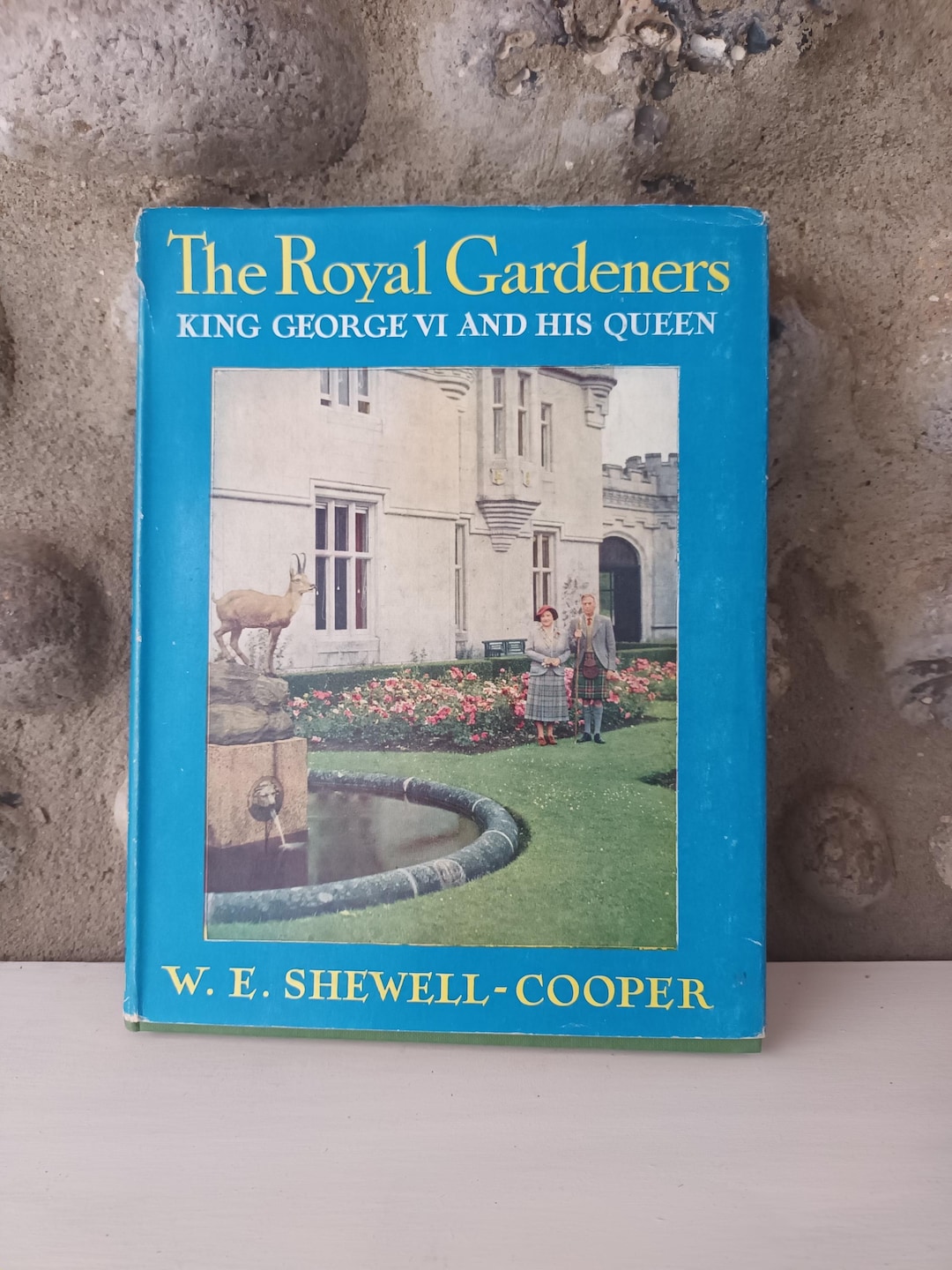 Vintage Royal Garden Book: King George VI & Queen Elizabeth, 1952 - Etsy