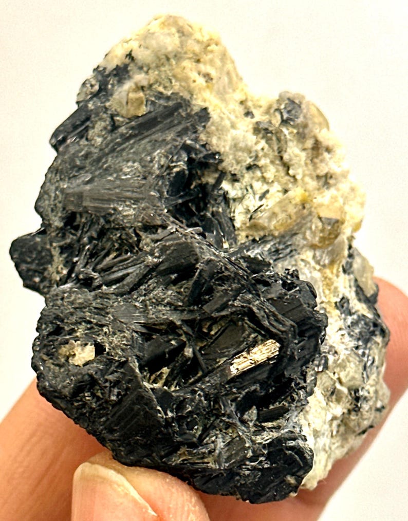 273 CT Unique Extremely Rare Natural Sparkly AEGIRINE Specimen ...