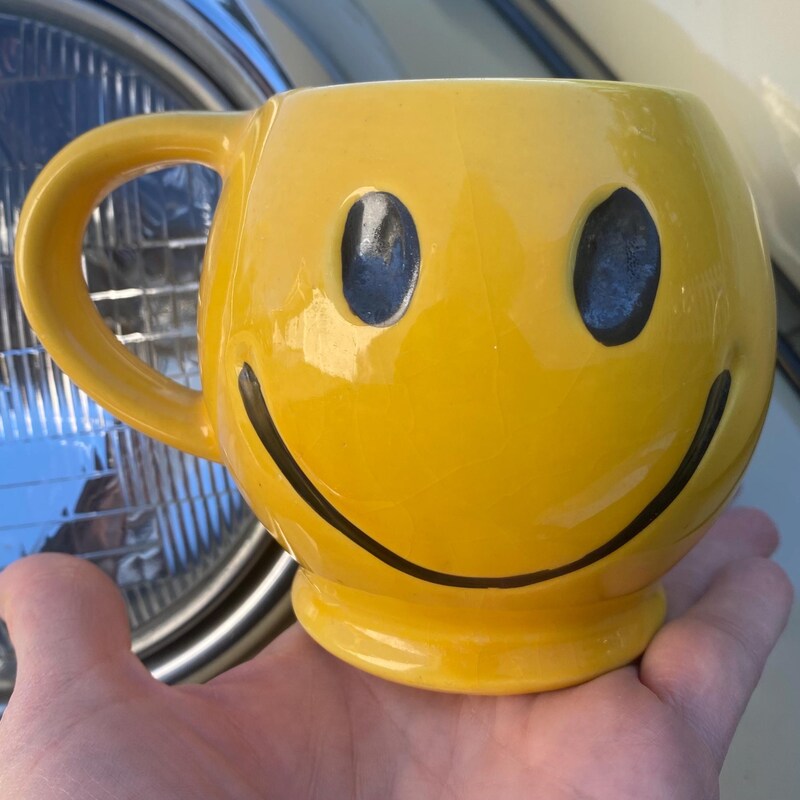 Smiley Face Mug - Etsy
