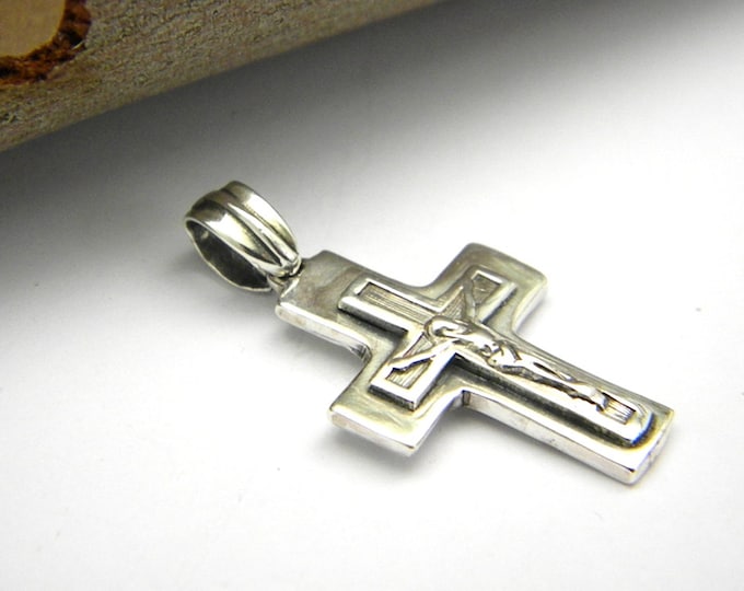 Sterling Silver Cross Crucifix ,solid Silver Crucifixion Pendant ...