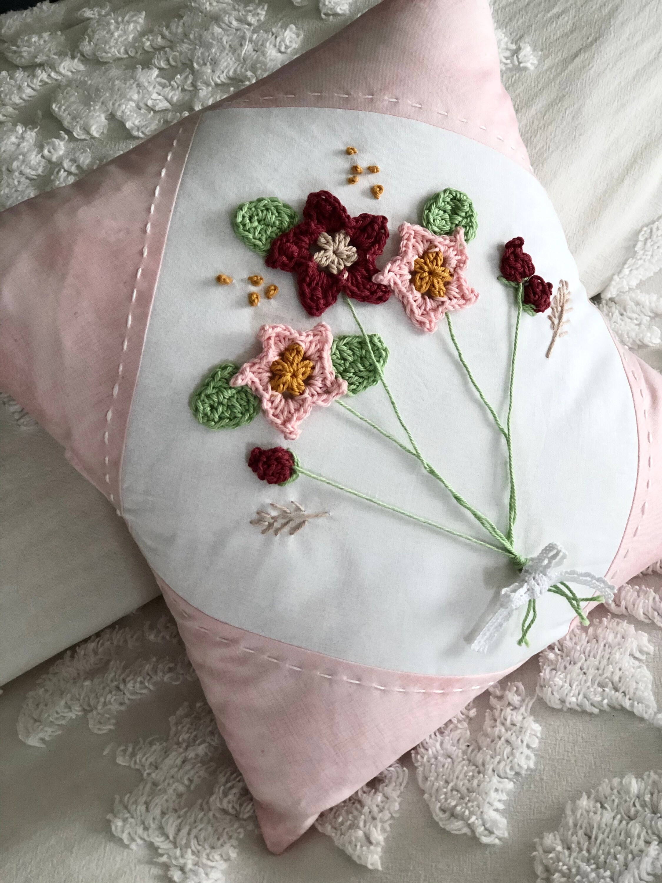 Crochet Pattern PDF for Wildflower Bouquet Pillow, Crochet Appliques ...