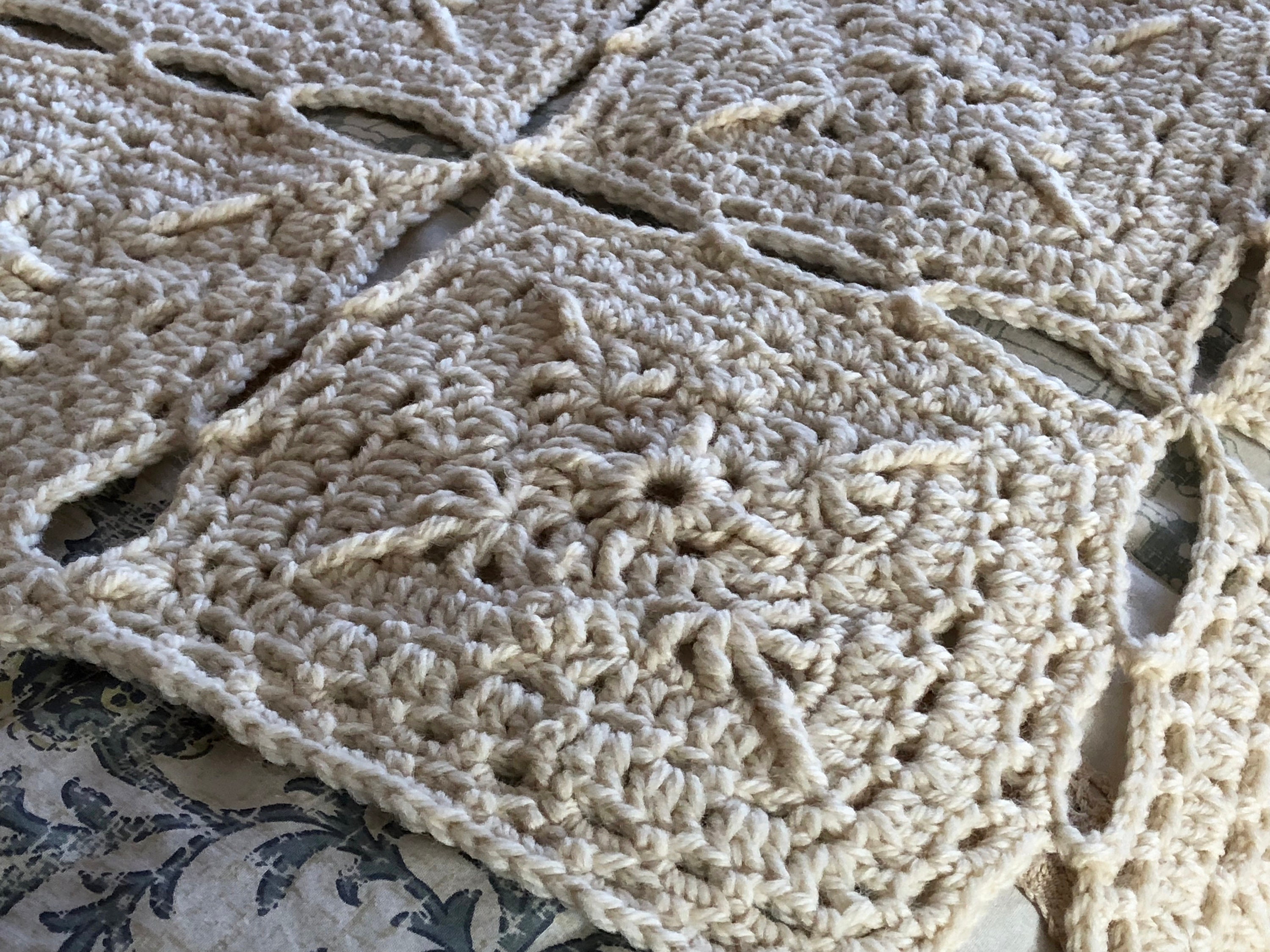 Crochet Pattern PDF for Diamond Motif Throw Afghan, Tasseled Large ...